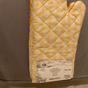 Disney | Kitchen | New Winnie The Pooh Easter Oven Mitts | Poshmark